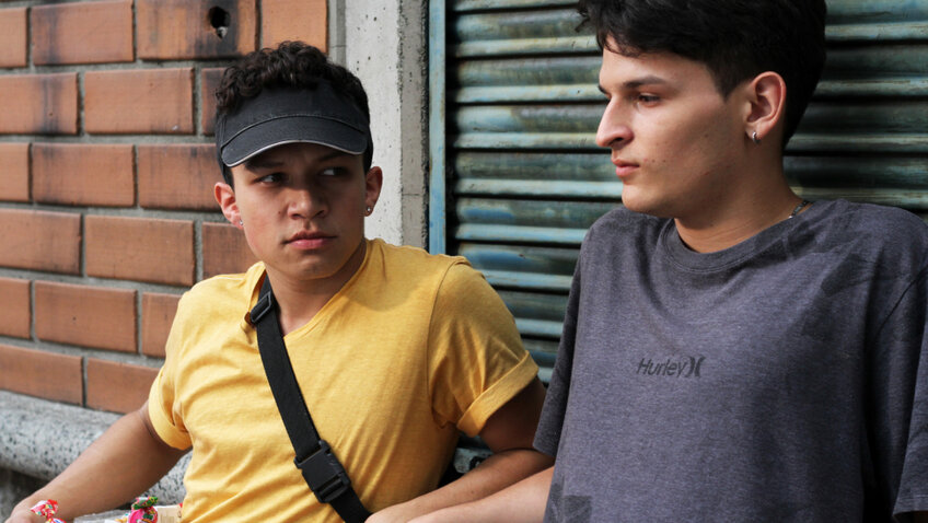 Enter (i inne historie) | Outfilm